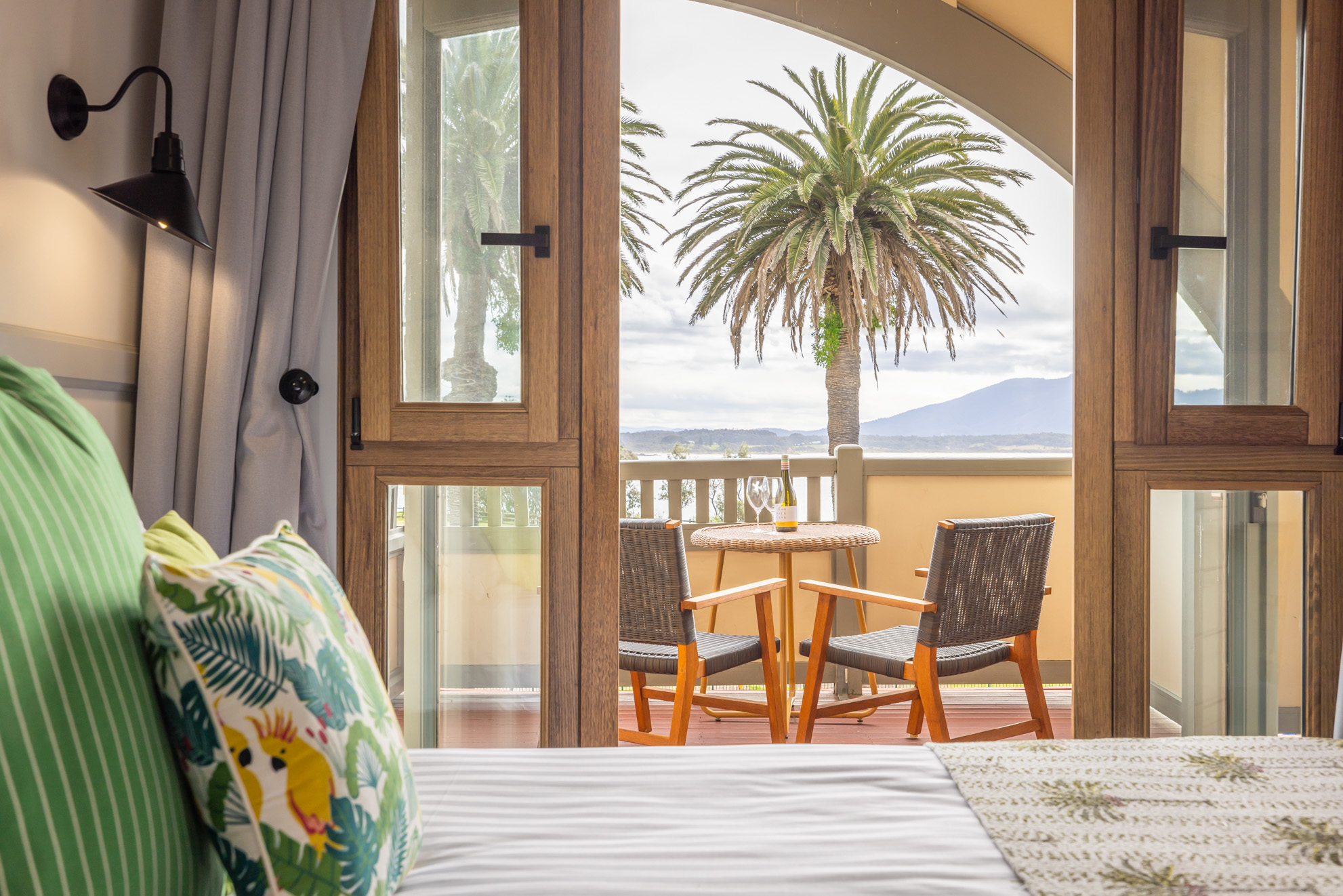 Bermagui Accommodation - Bermagui Beach Hotel